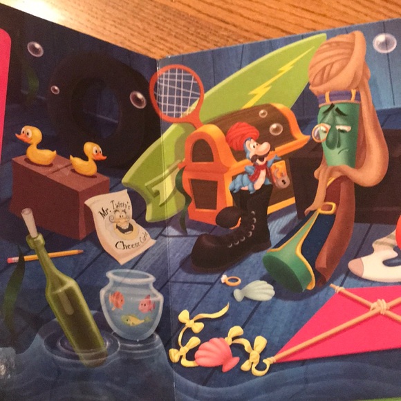 Toys | Veggie Tales Look Find Book | Poshmark